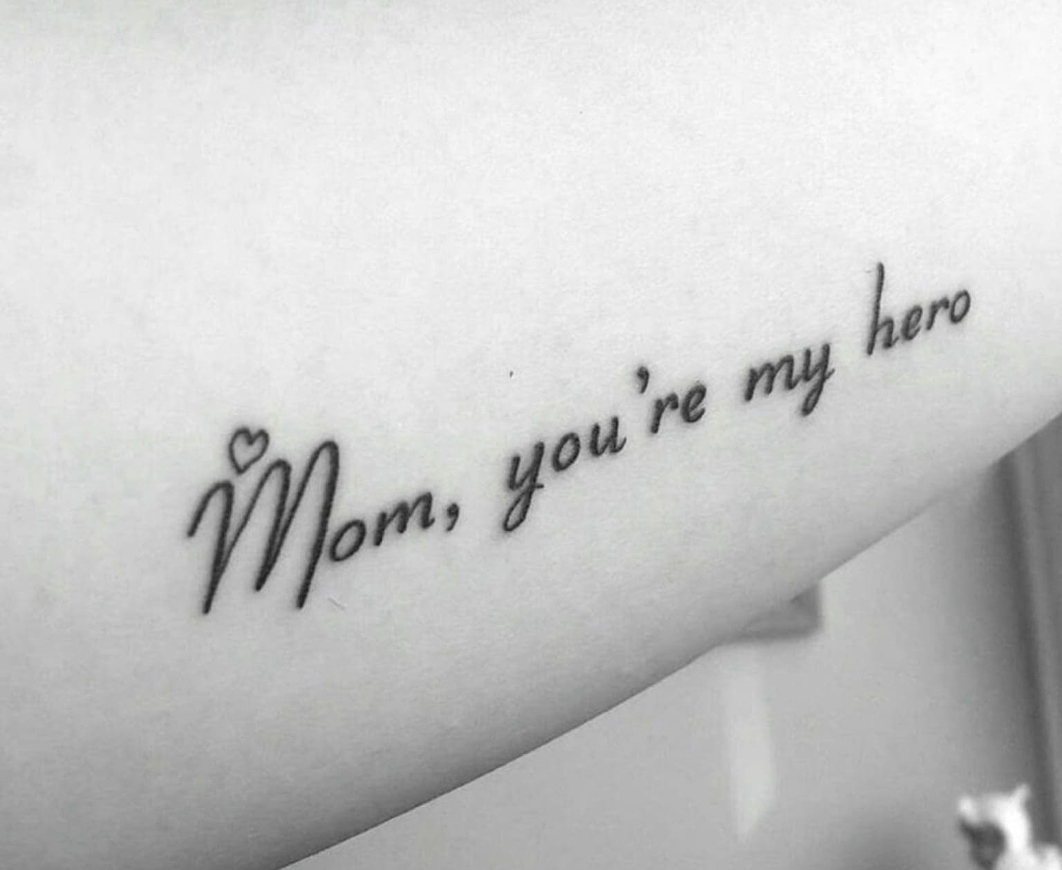 30 Memorial Tattoo Designs For Mom Inspo