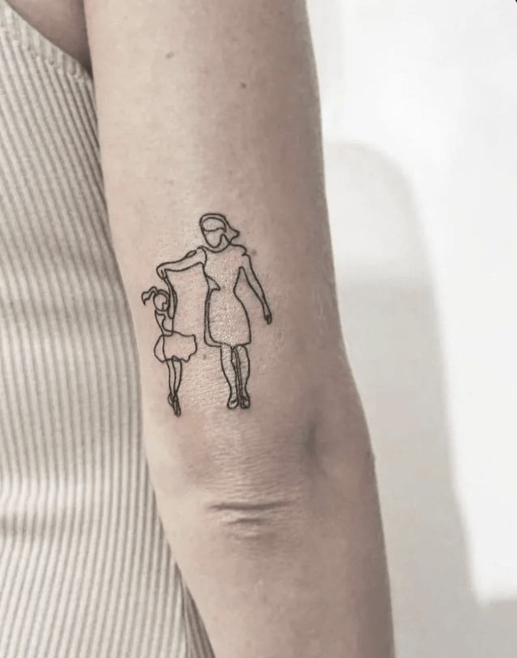 30 Memorial Tattoo Designs For Mom Inspo