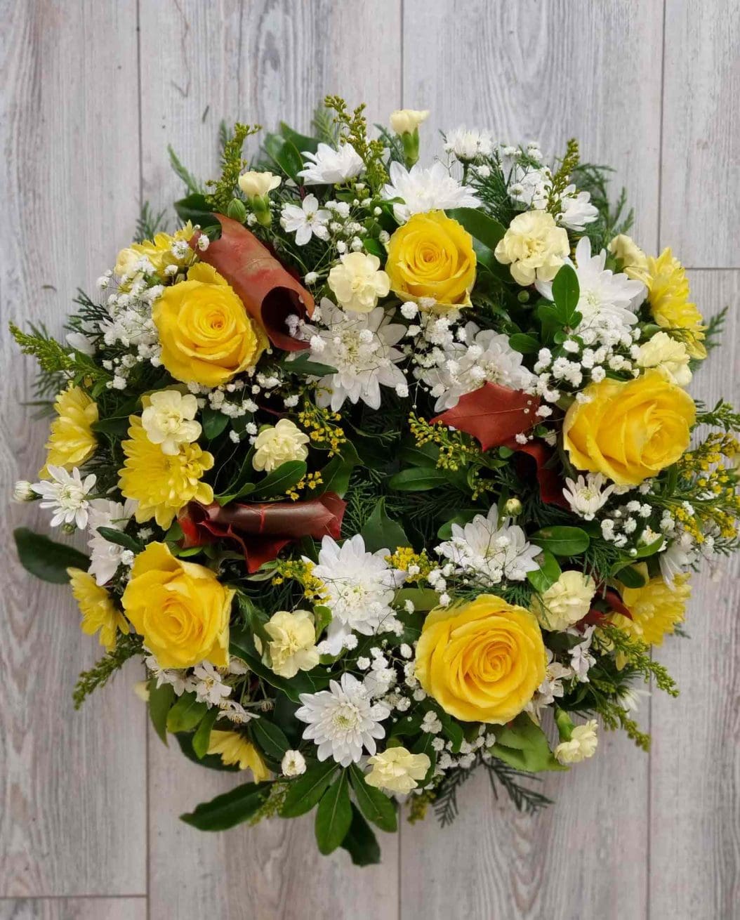 40 Messages To Write On A Funeral Flowers Card For Mom